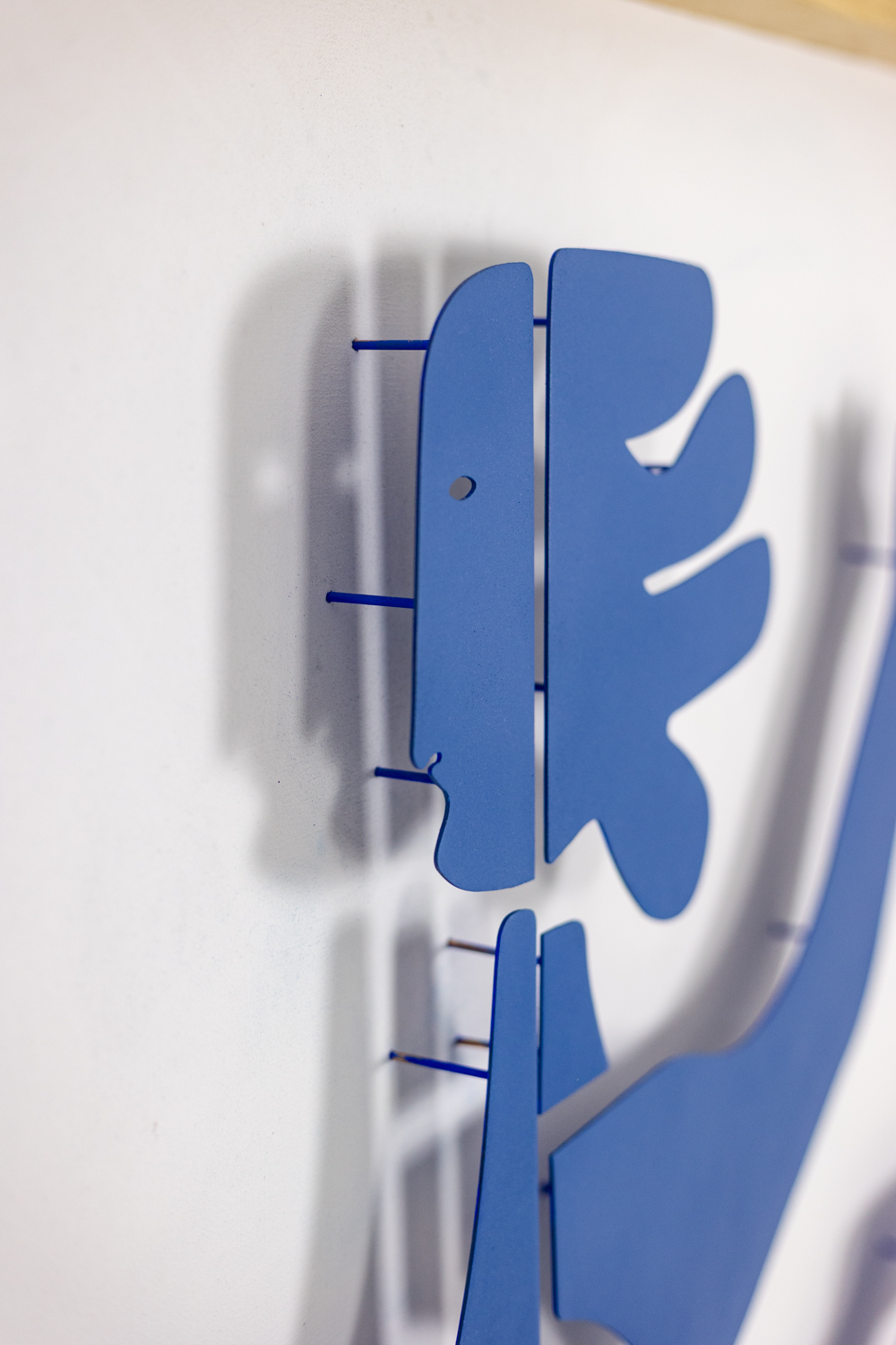 Antonine de Saint Pierre. Eva panel in navy blue lacquered metal ...